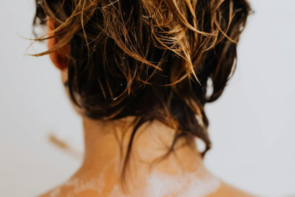 6 Tips for Your Daily and Weekly Healthy Hair Routine